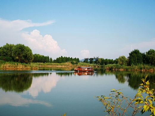 Suzhou Taihu National Wetland Park - Natural Wetland Ecosystem and Leisure