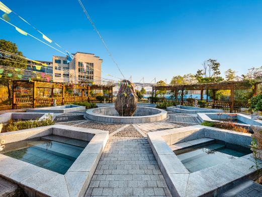Jiuhua Yaochi Hot Spring - chinaadvent.com